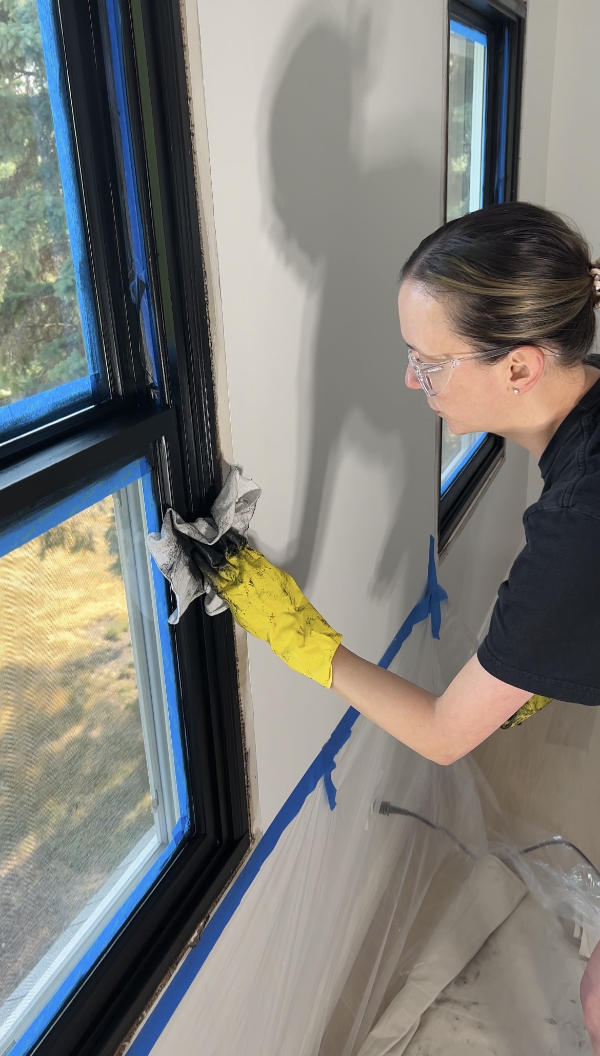 STAINING OUR WOOD WINDOWS BLACK - The LKS Address